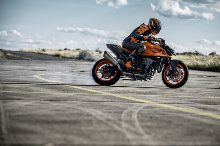 Listino prezzi KTM 2024 - RED Live