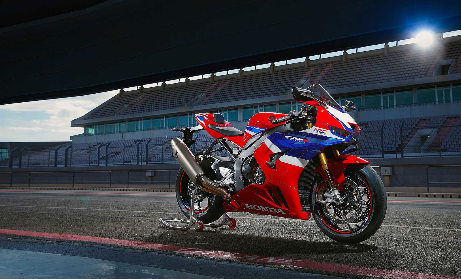 Prova Honda CBR600RR 2024, il grande ritorno - RED Live