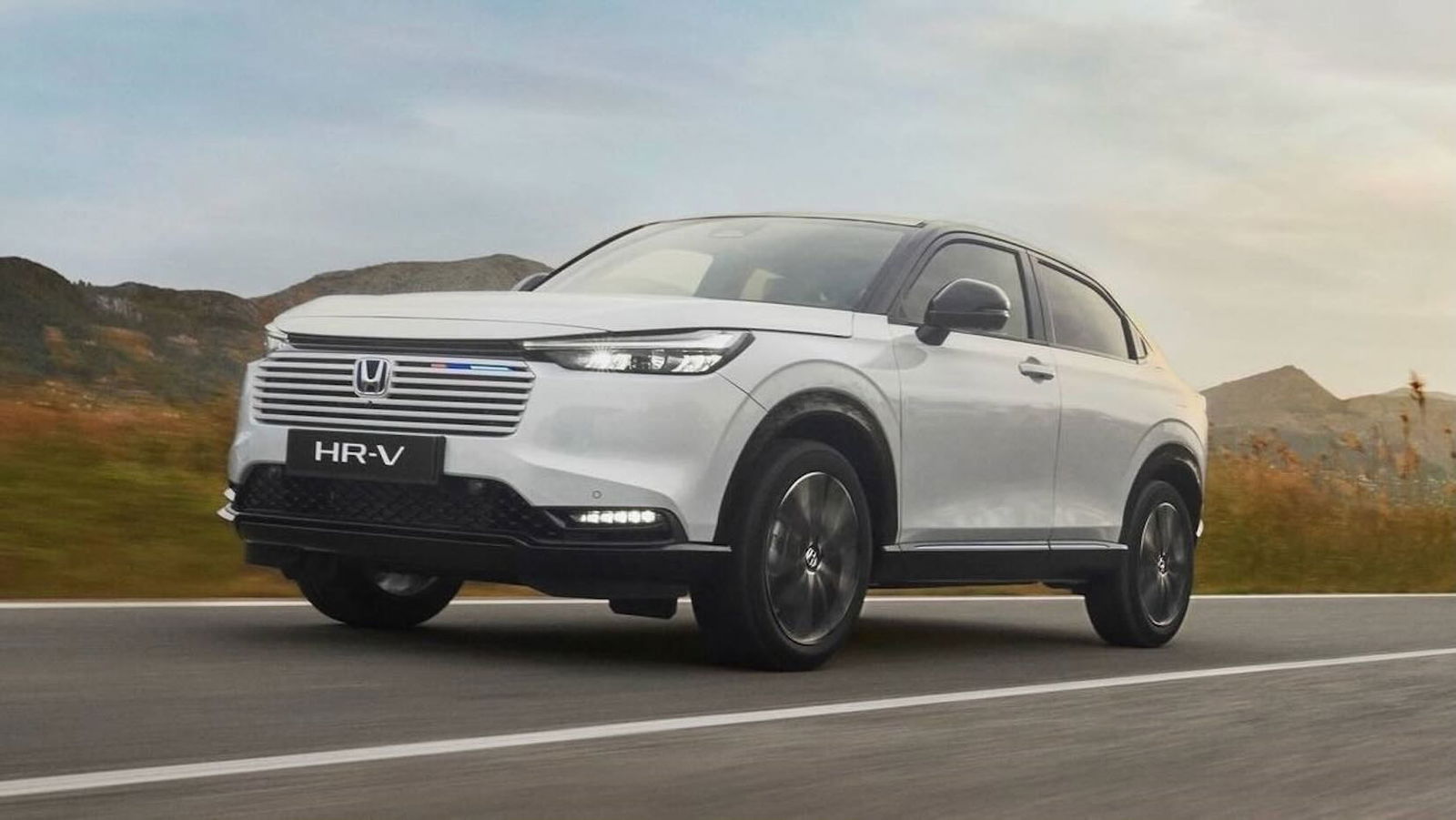Honda HR-V 2025, cosa cambia e quanto costa - RED Live