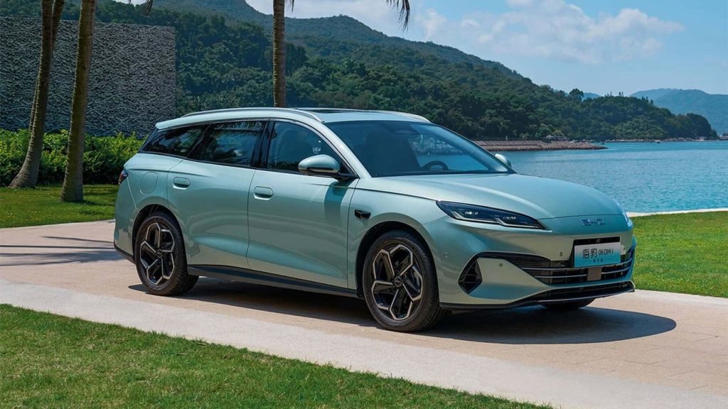 BYD: al Salone di Monaco 2025 debutta la Seal 6 DM-i Touring - RED Live