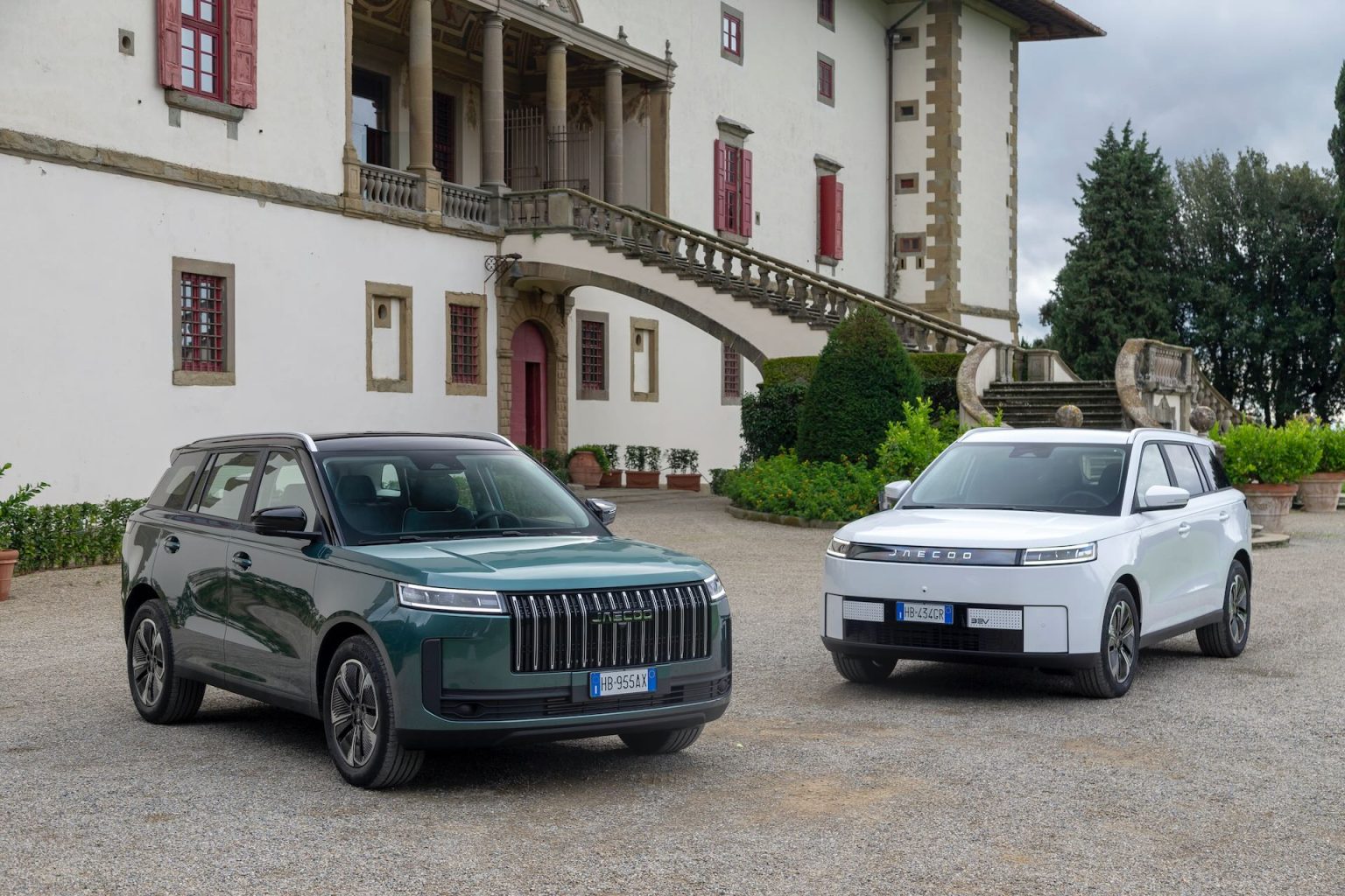 Prova Jaecoo 5 EV e ICE - All'avventura nella giugla metropolitana ...