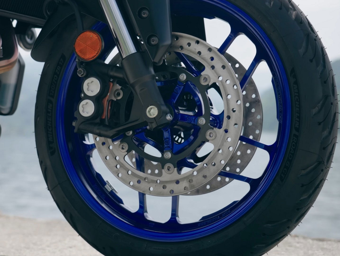 Yamaha Tracer 7 e Tracer 7 GT 2025 - prova - RED Live