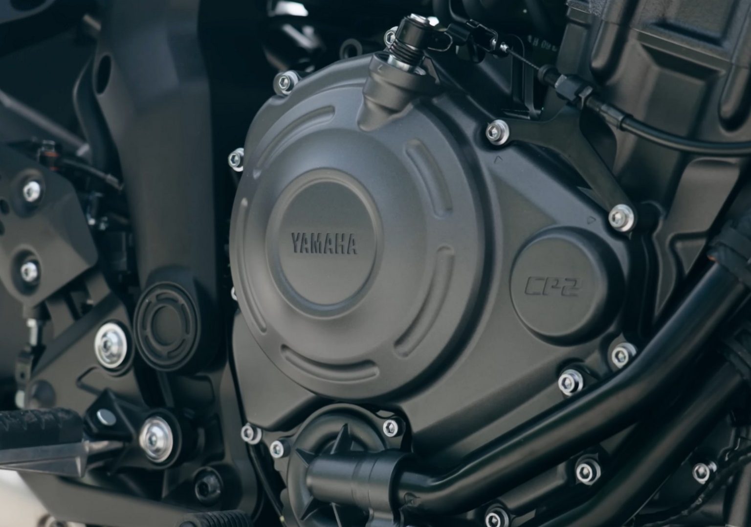 Yamaha Tracer 7 e Tracer 7 GT 2025 - prova - RED Live